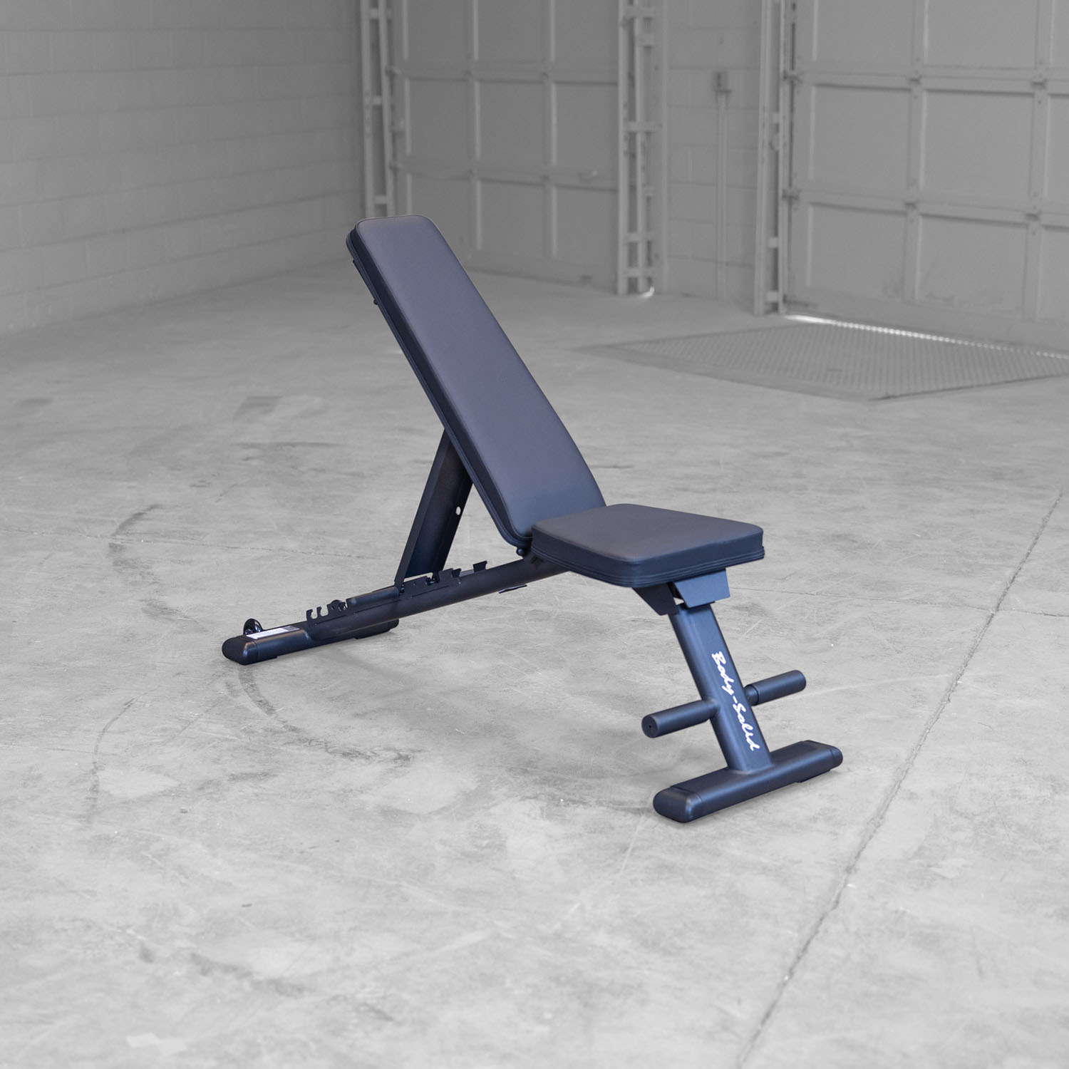 Body-Solid Folding Utility Bench (Pre-Built) - Black